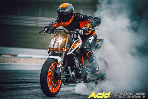 Plongée Dans La Fiche Technique De La Ktm 890 Duke R Acidmotoch Le