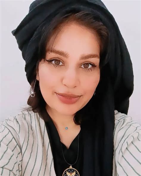 مدتی نبودم دوستان زیادی بهم پیام دادن و جویای احوالم شدن و این