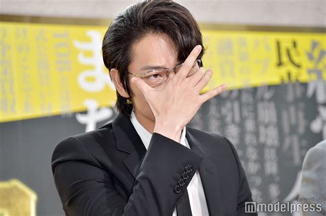 画像931 綾野剛＆沢尻エリカ、“3度目の共演”は「すっごい恥ずかしかった」＜ハゲタカ＞ モデルプレス