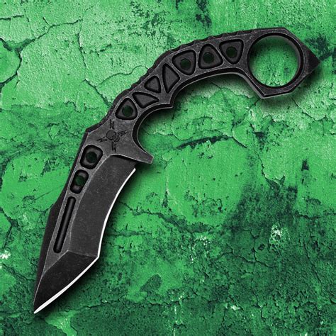Karambit Knife Fighting