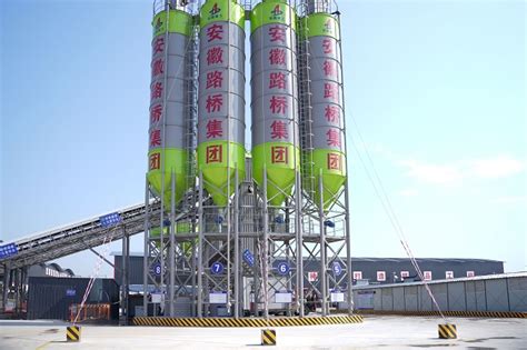 六安交通局赴路桥集团徐淮阜高速项目调研交流