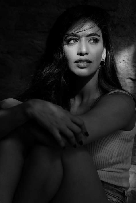 Daksha Nagarkar On Twitter Click With Love Blackandwhite 🖤🤍
