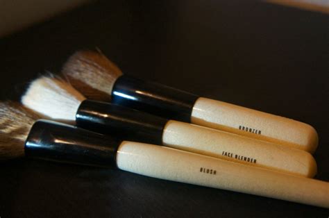 Yolanda G ♥ Bobbi Brown Make Up Brushes