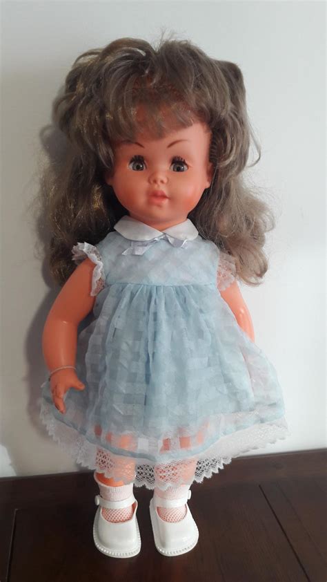 PAR AMOUR DES POUPEES POUPEE GEGE PARLANTE RESOLU NADINE 1970