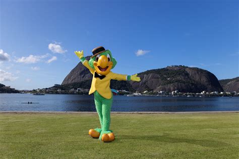 Zé Carioca comemora seus 80 anos no Rio de Janeiro Le Ferrarez