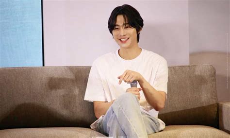 Ahn Hyo Seop Here And Now Press Conference In Manila With Bench Hq