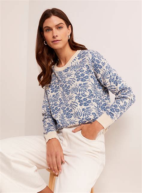 Two Tone Floral Jacquard Sweater Contemporaine Stripes And Patterns