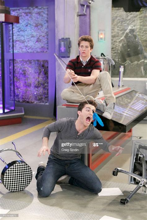 News Photo Lab Rats Drone Alone When Tasha And Lab Rats