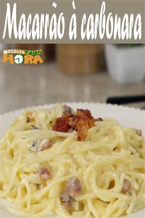 Macarrão à carbonara simples feito ingredientes você que tem em