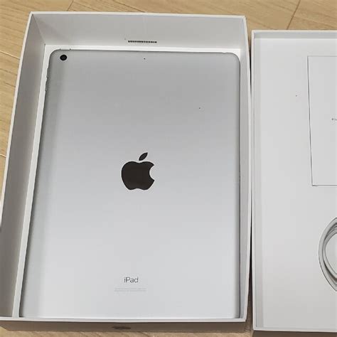 Ipad アップル Ipad 第7世代 Wifi 32gb スペースグレイの通販 By ケンタs Shop｜アイパッドならラクマ
