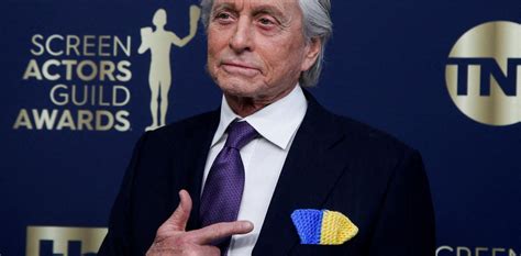 Michael Douglas Irreconocible Y Desmejorado A Sus 78 Años