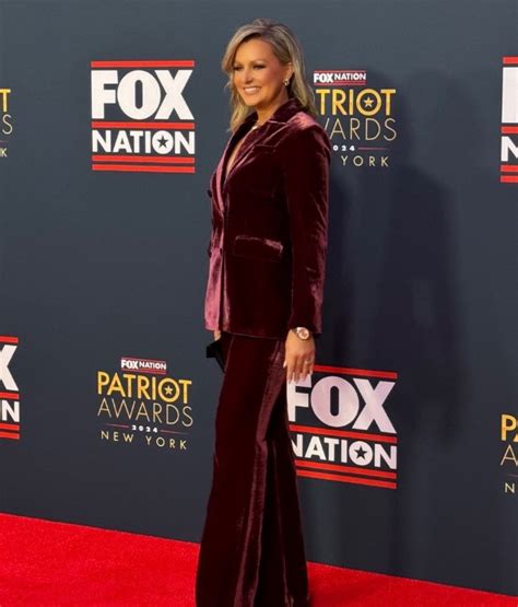 Sandra Smith Fox News Husband Age Net Worth Wiki Salary Height