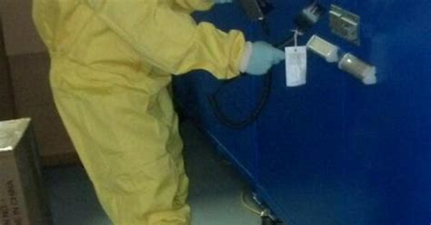 When Handling Radioactive Materials You Must Always Wear Complete