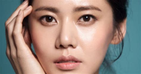 한국화장품 새 모델에 배우 추자현