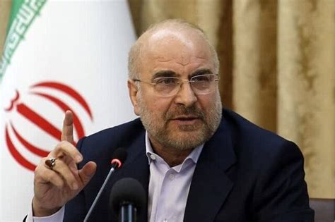 خبرآنلاین عکس افطاریِ قالیباف با علی لاریجانی، ناطق نوری و حداد عادل