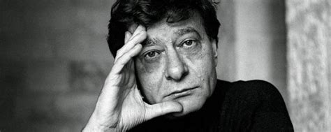 5 Beautiful Poems By Mahmoud Darwish Palestines Master Poet