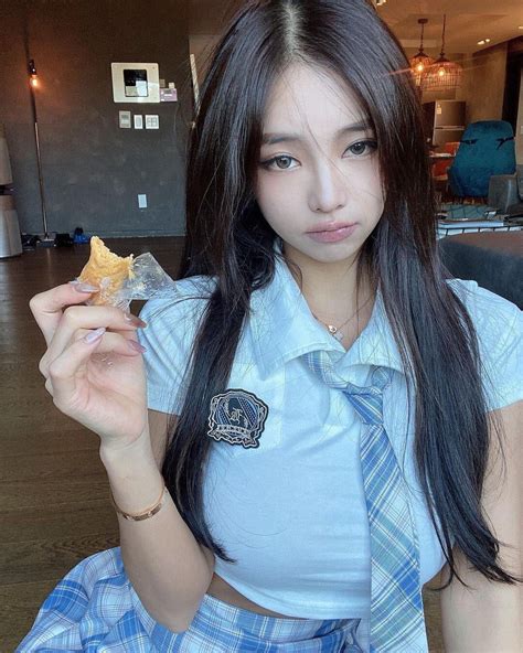 Gorgeous Asian Woman R Prettyasiangirls