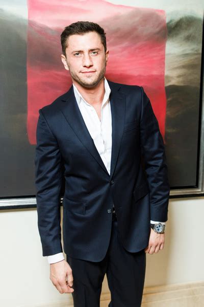 Бизнесмену который проломил череп Павлу Прилучному вынесли приговор Starhit