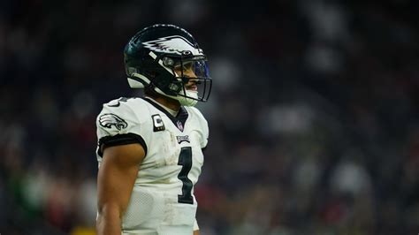Super Bowl Mvp Odds Jalen Hurts Given Slight Edge Over Patrick Mahomes