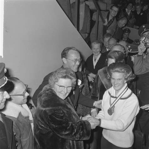 De Tachtigste Verjaardag Van Sportlegende Sjoukje Dijkstra