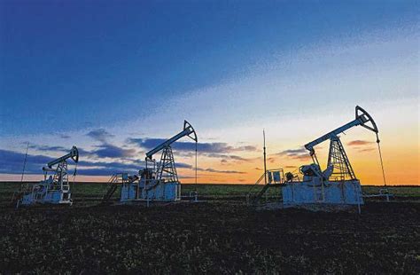 Saudi Arabia To Extend Oil Production Cut By A Month