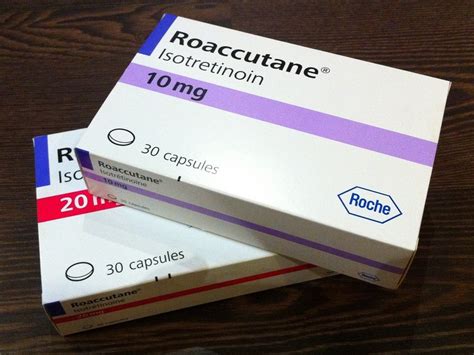 كبسولات روكتان Roaccutane فوائد وأضرار موسوعة دار الطب