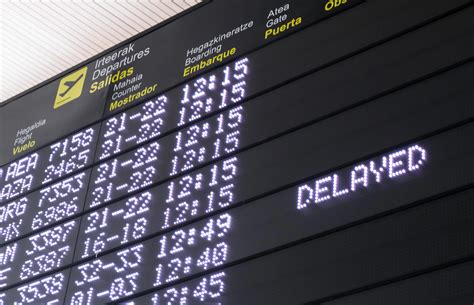 15 Essential Tips To Deal With Flight Delays
