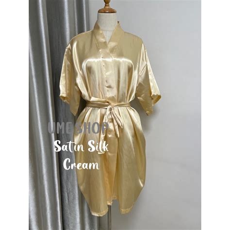 𝑈 𝑀𝐸 Satin Silk Ladies Robe Free Size Fits Up To 2xl Shopee Philippines