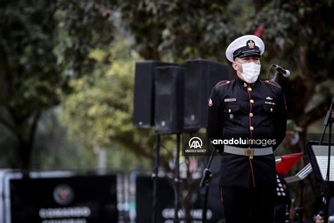 Se Conmemora El Día De Los Héroes Caídos En Colombia Anadolu Ajansı
