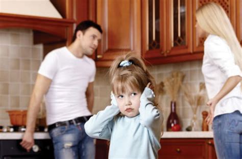 LA DESINTEGRACIÓN FAMILIAR FAMILIA DISFUNCIONAL