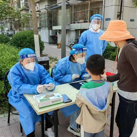 “工”献力量，“会”战疫情！大兴区总工会党员干部全力支援疫情防控一线核酸采样社区