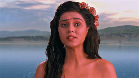 Mallika Singh Wet And Sexy Rmallikasinghhot