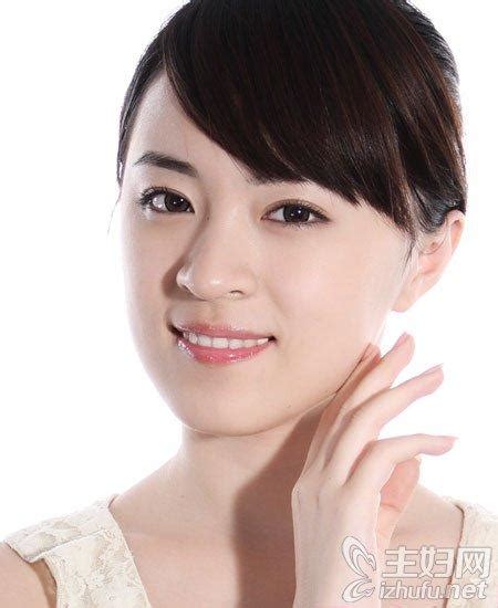 春季護膚用霜還是乳好 不同膚質如何正確使用護膚品 每日頭條