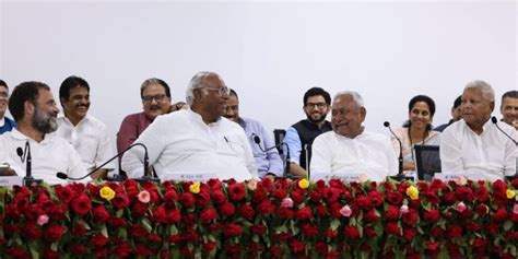 विपक्ष की महाबैठक में 2024 का बना रोड मैप कहा एकजुट होकर भाजपा को