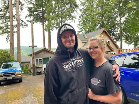 Residents Near Lake Whatcom Wildfire Get Ready To Flee If The Flames