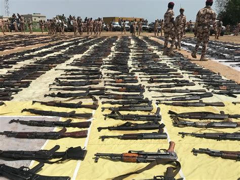 Lutte Contre Les Armes Ill Gales Succ S Significatif De La Commission Mixte De D Sarmement Tchad
