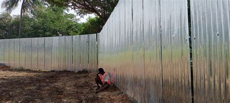 GI Sheet Compound Wall For Construction Site At Rs 110 Sq Ft In