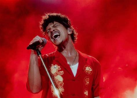 Bruno Mars anuncia nueva fecha en México