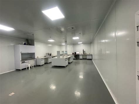 اتاق تمیز یا کلین روم چیست ؟ شرکت عمارت سازان پایش آیندگان