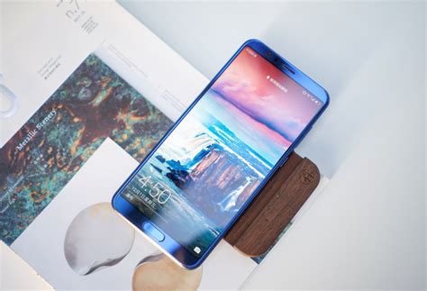 赵明比余承东给力：麒麟97064g，荣耀v10仅1999元