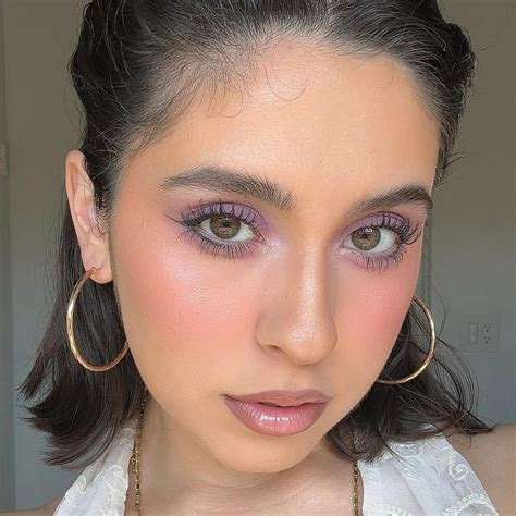 Elizabeth Villalobos — Evolve Model Management