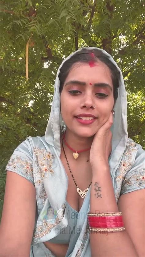 Meenu Raj Meenu Prajapati Meenuraj Officialmeenuraj Shorts