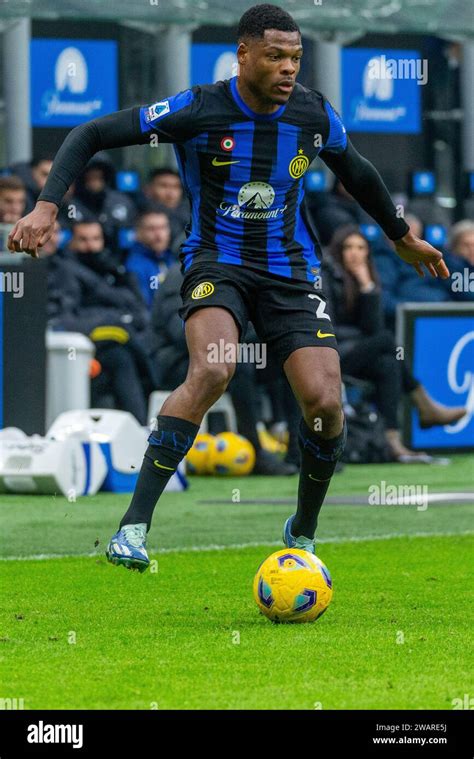 Milan Italy January 6 2024 Inter Verona Serie A Dumfries Denzel