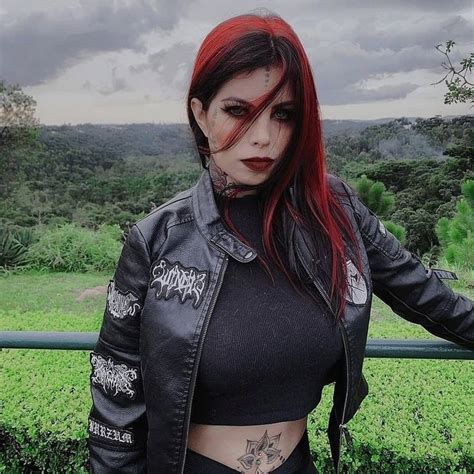 Pin Auf Black Metal Girls