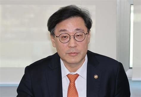 과기정통부 제4통신사 속도내나 Tf 구성해 1차 회의 진행 이코노믹데일리