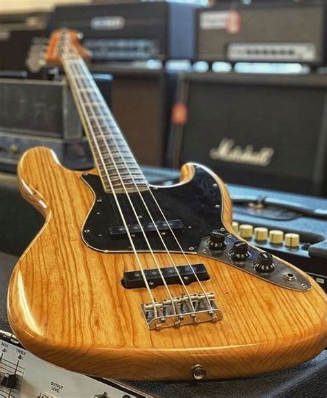 Pin Von Rogerio Sampaio Auf Bass With Grooves Gitarre Musik