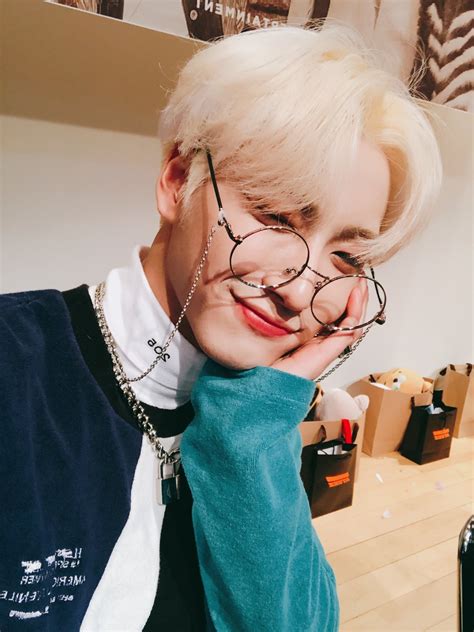 Ateez Updates — Seonghwa Glasses Seonghwa🤓👓 Ateez 에이티즈 Trans