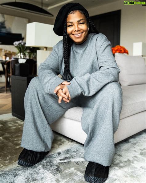Janet Jackson Wiki Biography Age Gallery Spouse And More