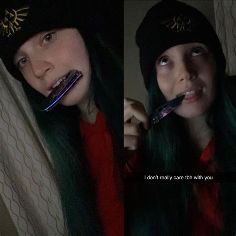 How Else To Properly Carry A Knife If Not In Your Mouth Scrolller