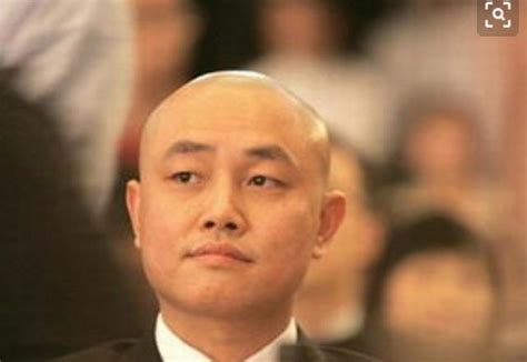 一夜之間黃光裕逆天了，拿下支付牌照，幹掉馬雲重登昔日榜首？ 每日頭條